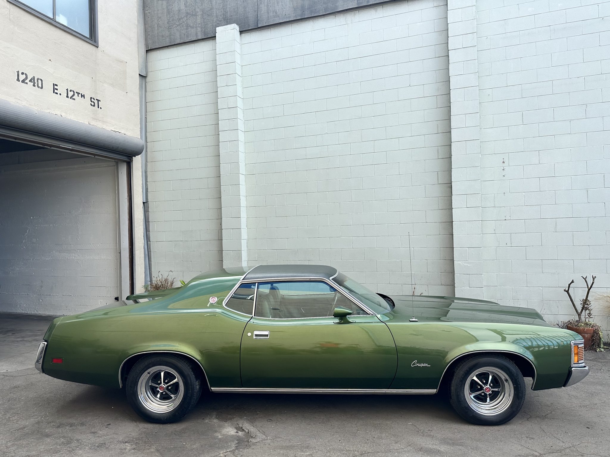 1972 Mercury Cougar XR-7 Cobra Jet - RM-Classics.de